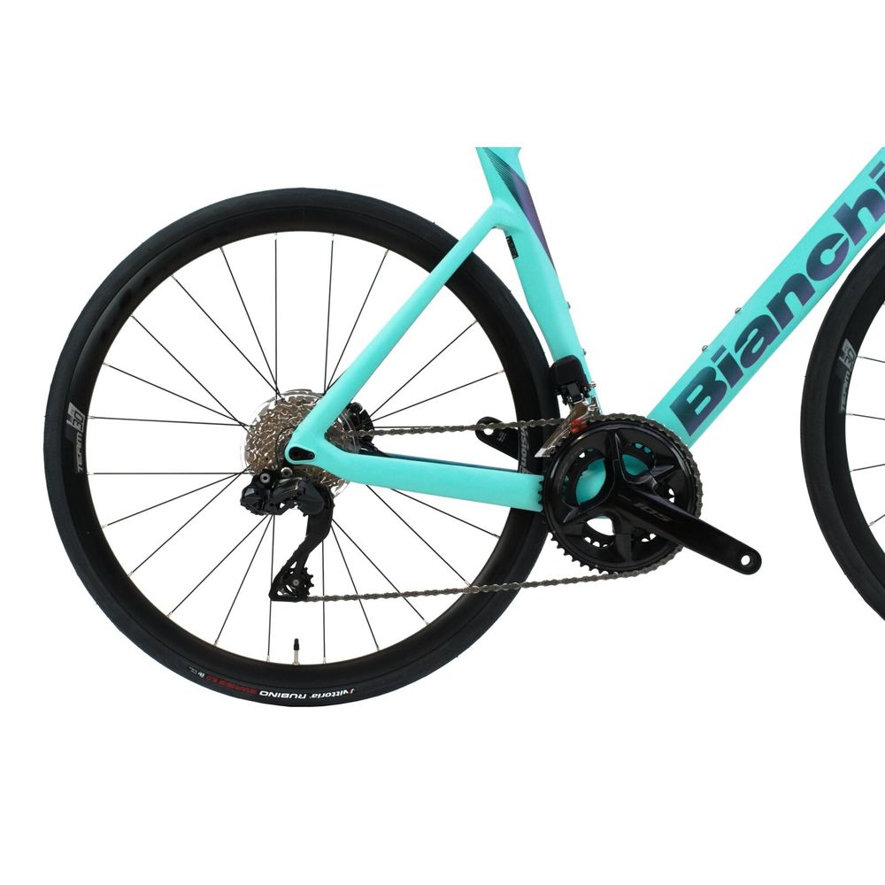 Bianchi Oltre Race 105 Di2 Disc Road Bike